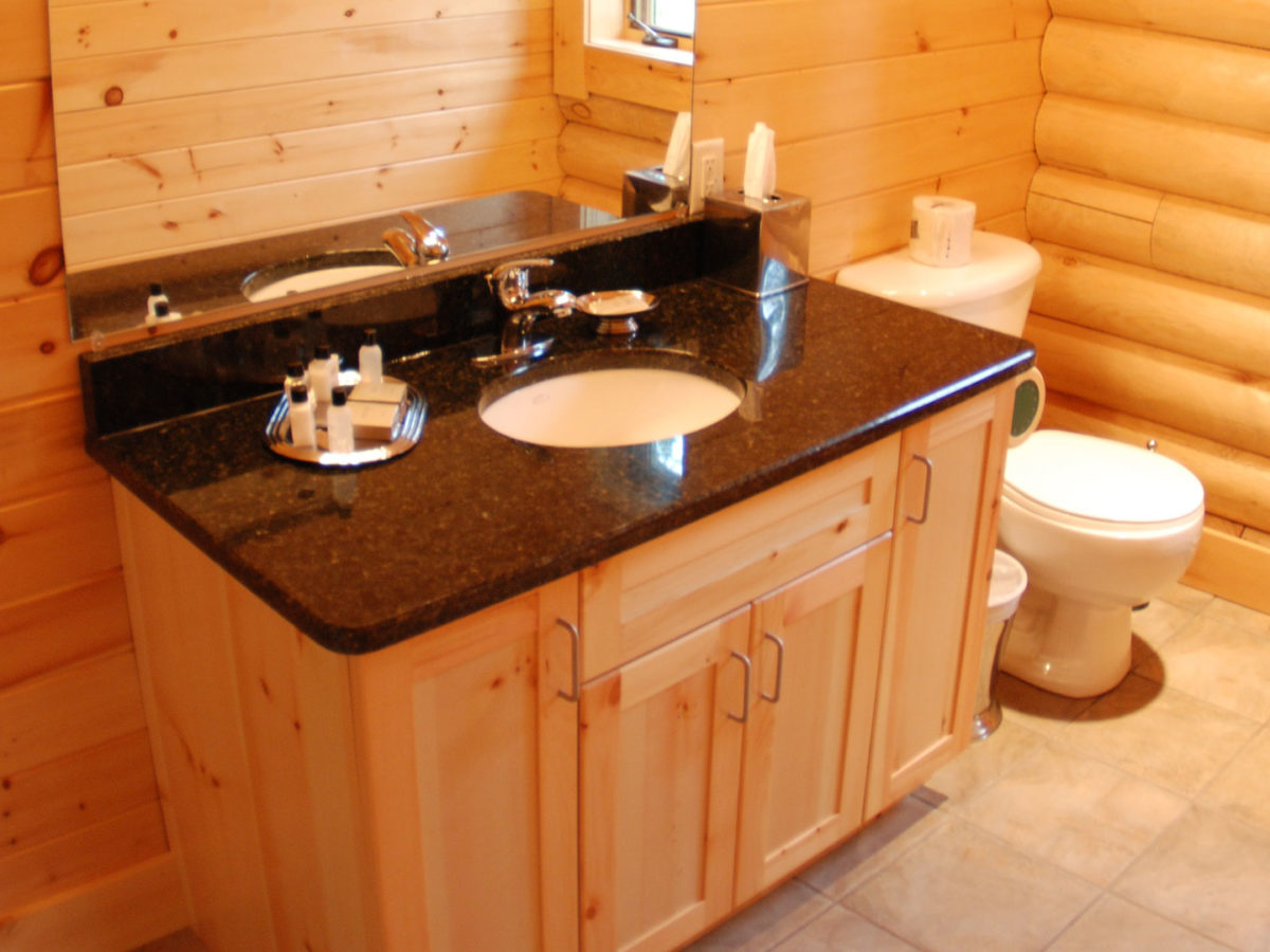 Luxury Fishing Cabins on Utik Lake, Manitoba | North Haven Resort